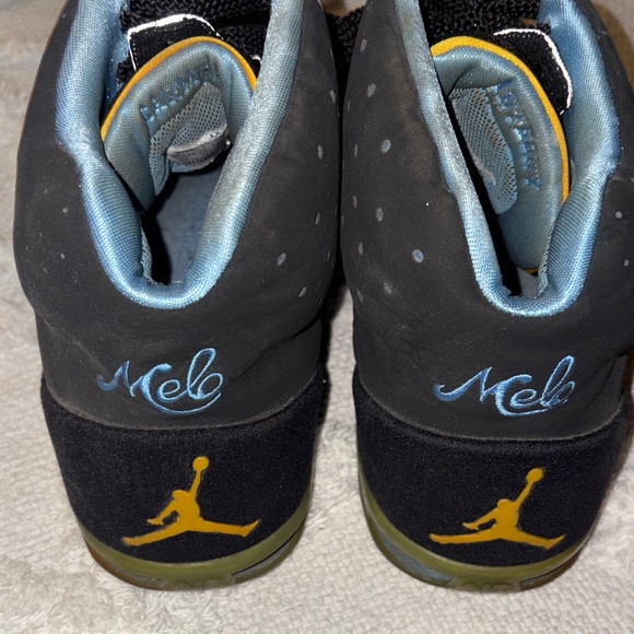Jordan | Shoes | Jordan Melo V5 Athletic Shoes Black And Gold | Poshmark